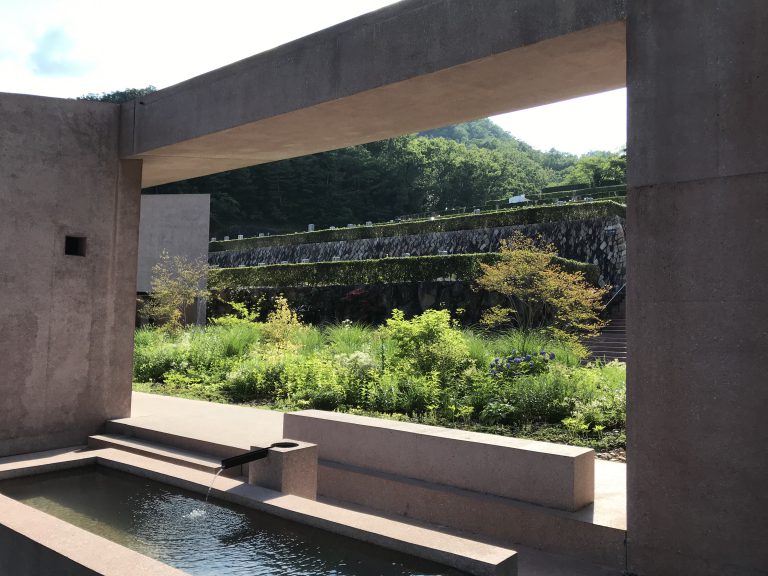 猪名川霊園礼拝堂・休憩棟 Inagawa Cemetery chapel and visitor centre – 北摂 庭づくり 雑木と野草 ...